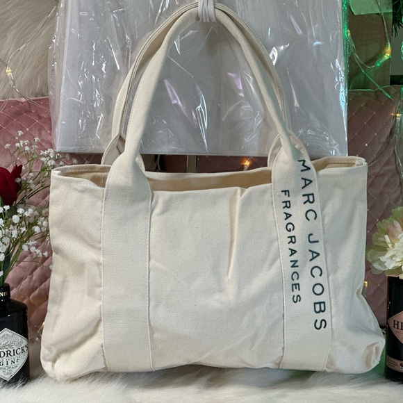 Marc Jacobs | Bags | Marc Jacobs Fragrances Canvas Tote Shopper Carry ...